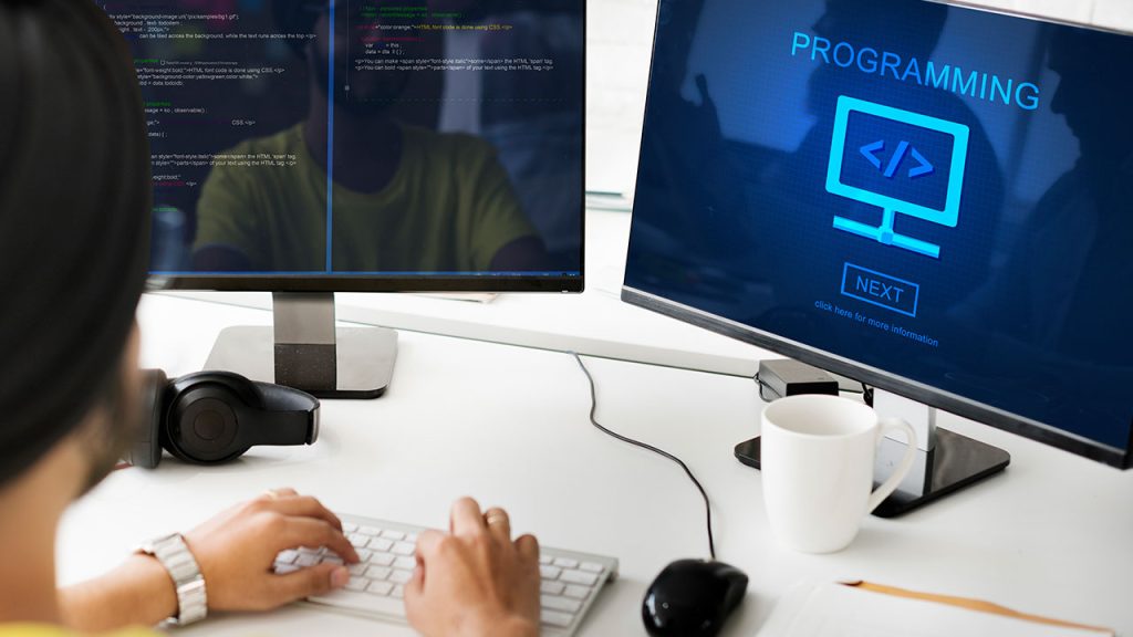 Become A Laravel Backend Developer For A Great Career - Niftel ...
